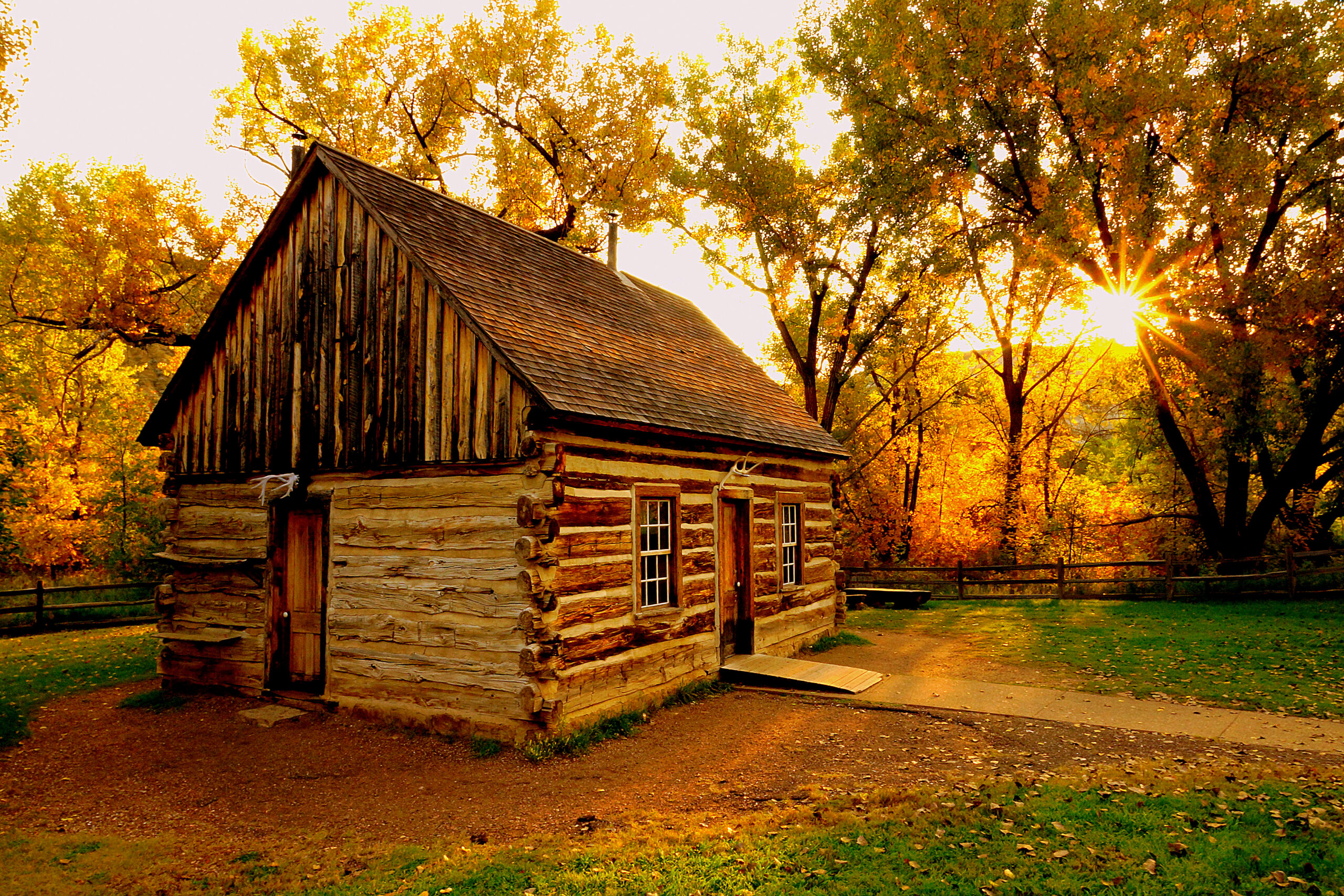 Maltese Cross Cabin | Medora, North Dakota
