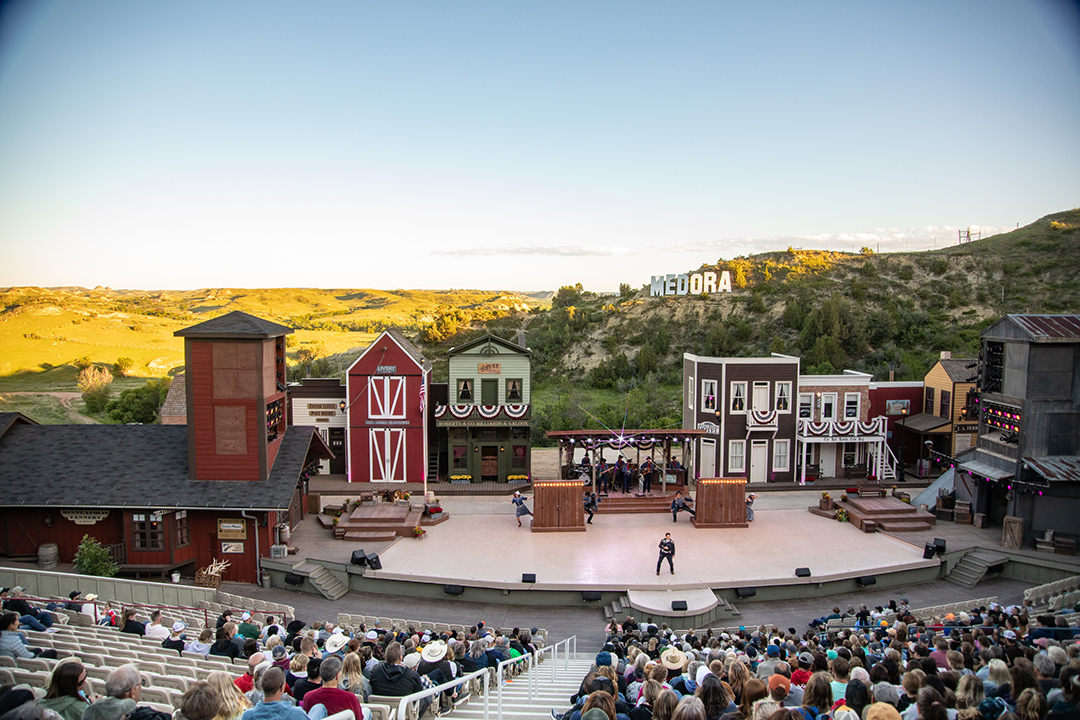 Young Adult trip to Medora | Medora, North Dakota